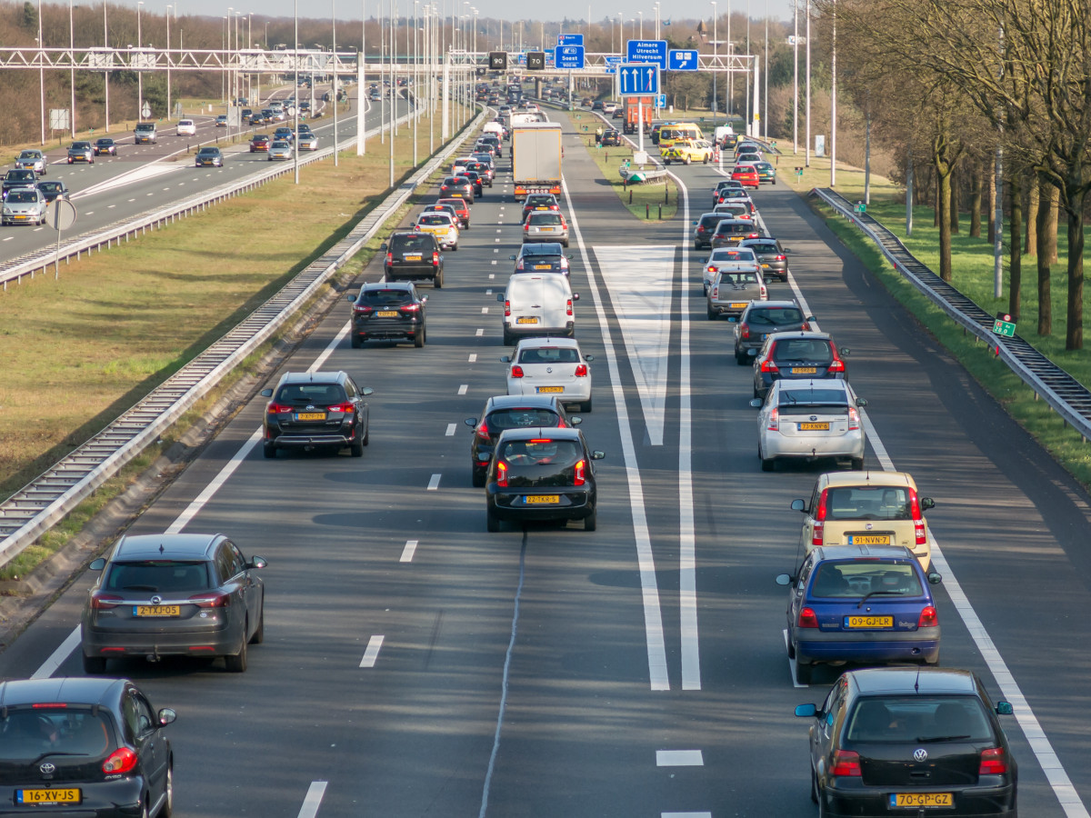 Alles wat je wil weten over motoren in de file | Veilig Verkeer Nederland